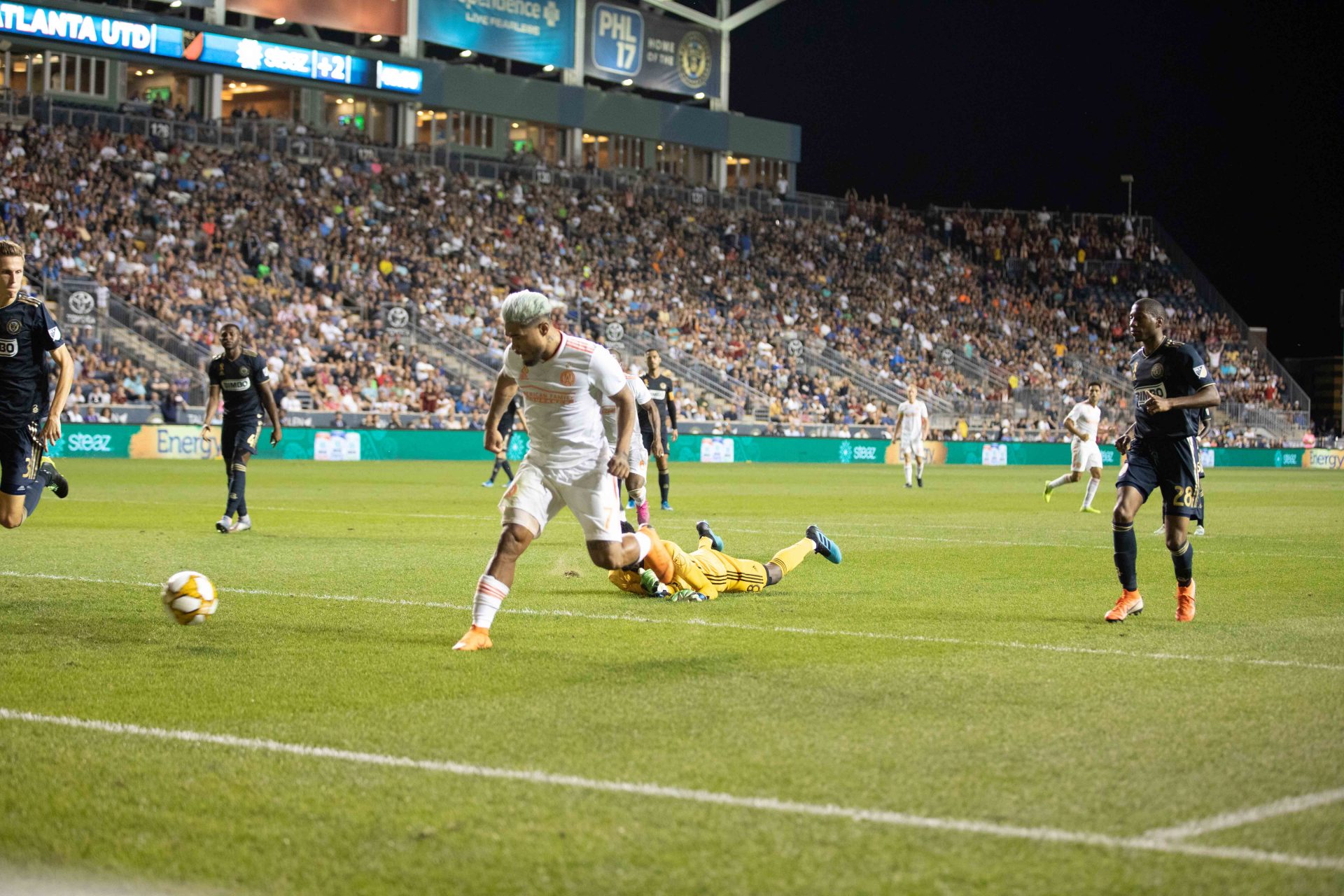 Philadelphia defeats United and claims top spot in Eastern Conference ...